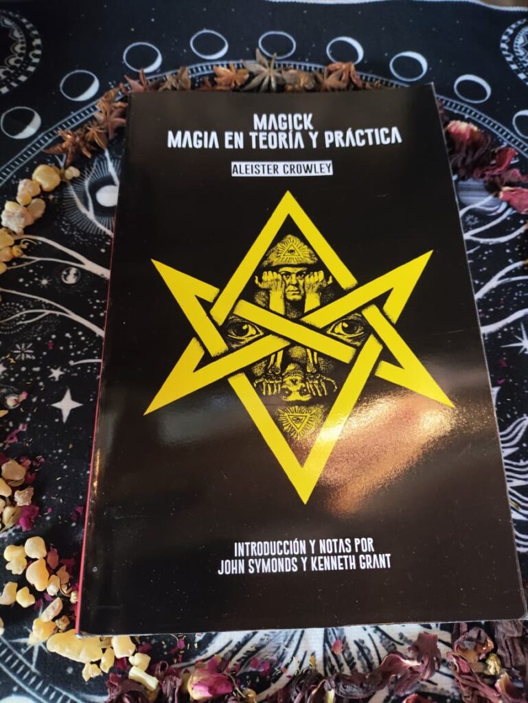 MAGICK MAGIA EN TEORIA Y PRÁCTICA – Aleister Crowley – Magia y cristales